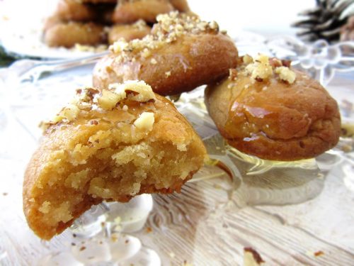 Traditional Greek Honey Cookies (Melomakarona) - Real Greek Recipes