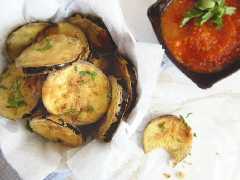 Greek Fried Eggplant Slices With Spicy Tomato Sauce (Vegan)
