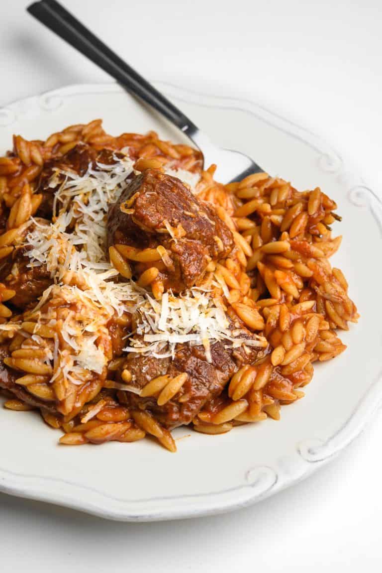 Beef Giouvetsi (Beef Orzo Pasta) - Real Greek Recipes