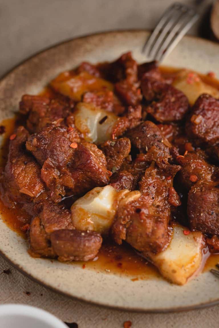 Bekri Meze (Drunken Pork Stew) - Real Greek Recipes
