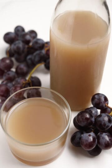 How To Make Grape Must - Real Greek Recipes