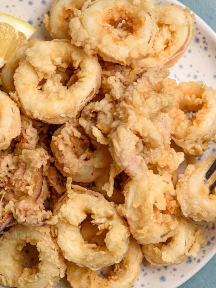 Extra Crispy Deep Fried Squid (Calamari) - Real Greek Recipes